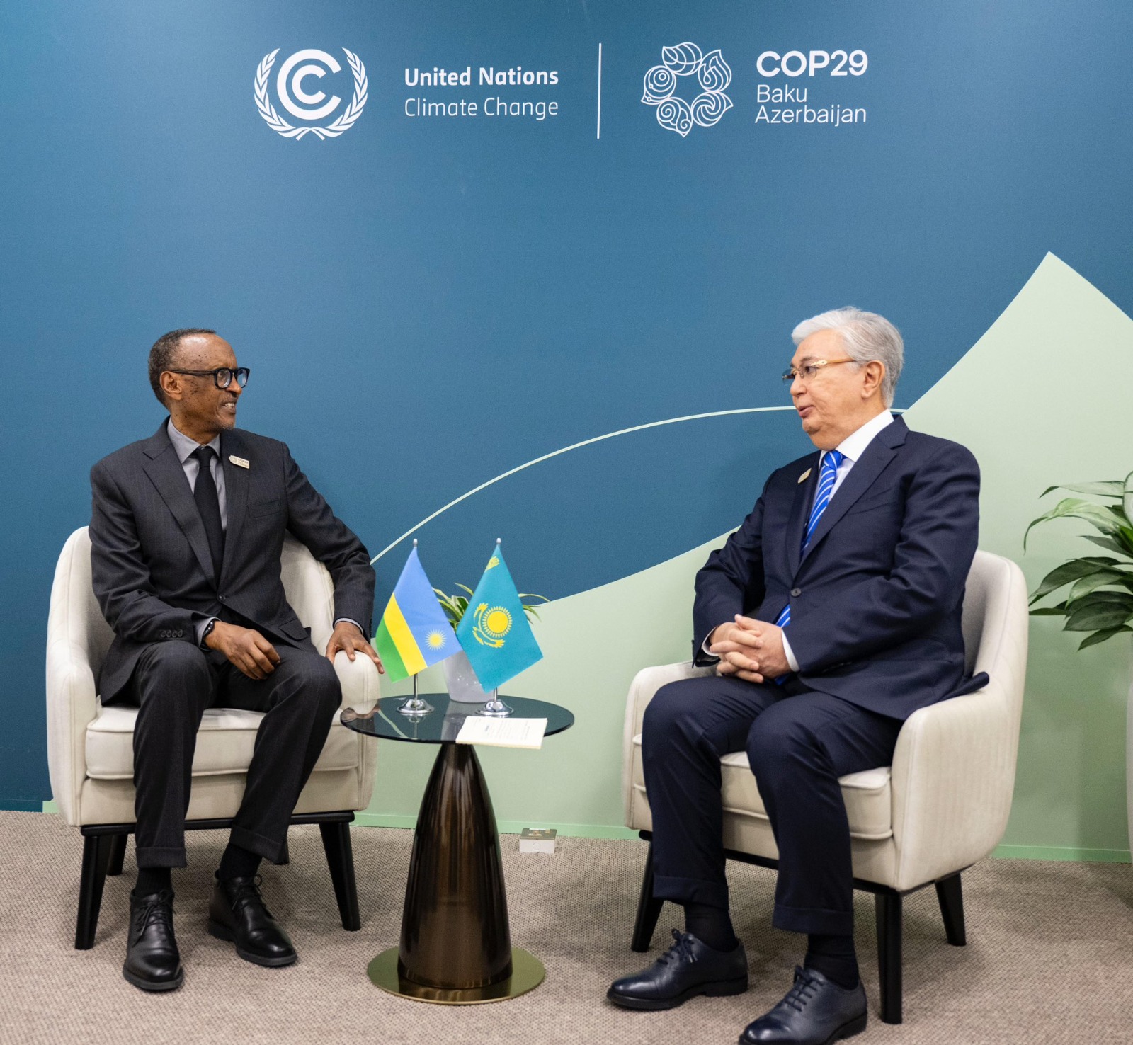 Perezida Kagame yagiranye ibiganiro na mugenzi we wa Kazakhstan – Igire ... Perezida Kagame yagiranye ibiganiro na mugenzi we wa Kazakhstan – Igire ...